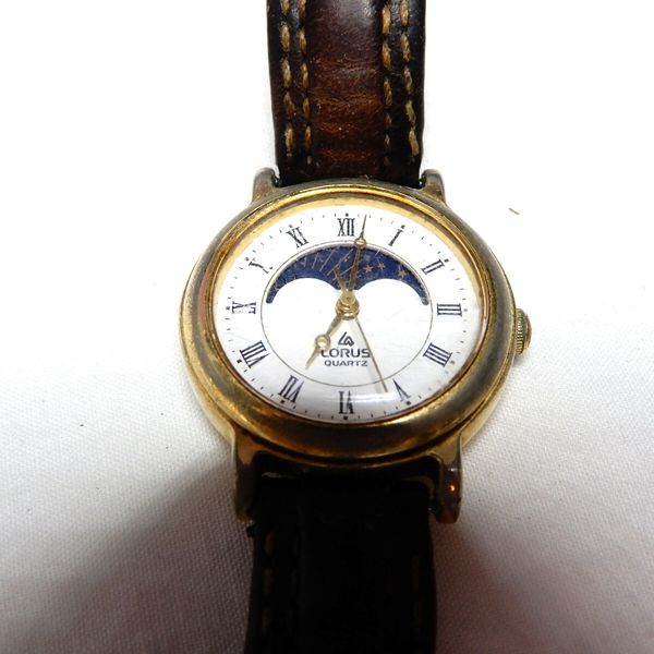 Vintage Goldtone LORUS Seiko Quartz Rotating Sun & Moon Phase Dial ...