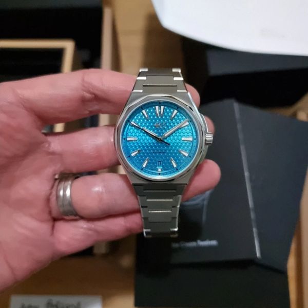 Christopher Ward Twelve 38mm ICE CREAM BLUE LIMITED EDITION ...