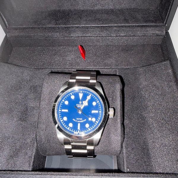 [WTS] Tudor Black Bay 36mm - Smiley Blue - $2550 Shipped - Full Set ...