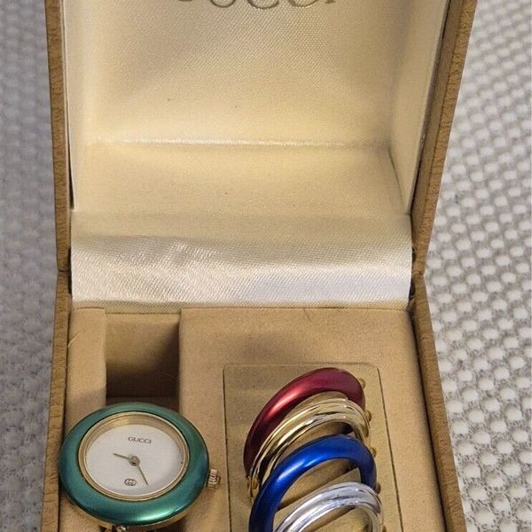 Vintage Gucci 1100-L Ladies Wristwatch With 5 Changeable Bezel In Box ...