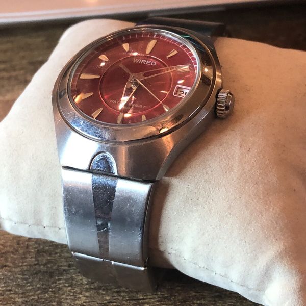 Rare Red Seiko Wired Watch | WatchCharts Marketplace