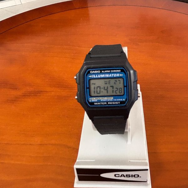 Casio F-105W-1ADF Black Resin Strap Digital Watch-Blue Dial-Alarm ...