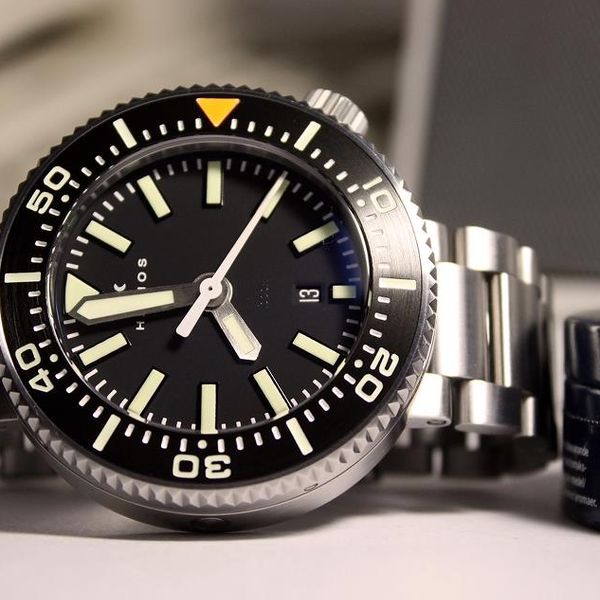 Halios Puck, HALIOS 1000M (Stainless Steel Finish)... Pelican case, the ...