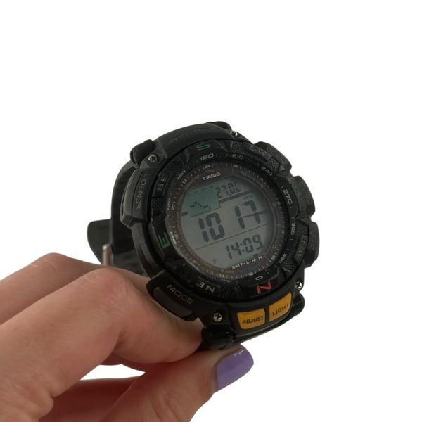Casio Pro Trek 3246 PRG-240 Triple Sensor Tough Solar Digital Vintage ...