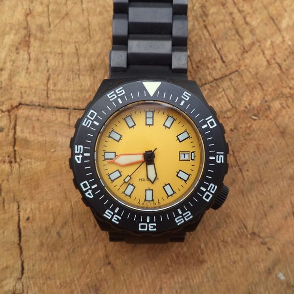 Halios Holotype PVD yellow dial!!! | WatchCharts
