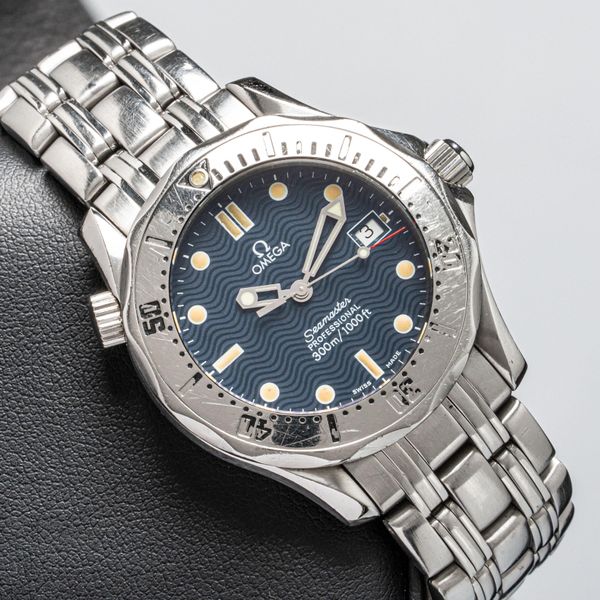 [WTS] Omega 36mm Midsize Seamaster 300m Auto SS Blue Wave Dial Watch ...