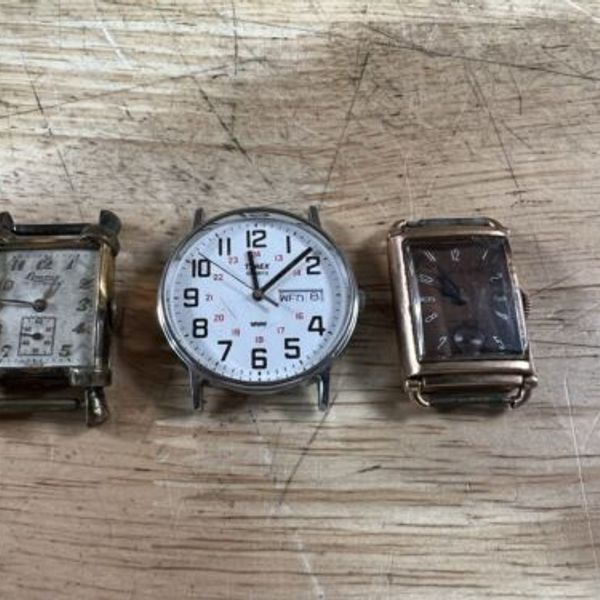 Vintage Watchmakers Lot Of 3 Watchfaces Movements Parts Timex Bulova ...