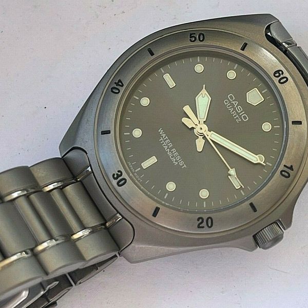 Vintage Casio Titanium water resistant mens watch, MTH-1020 ; 1330 ...
