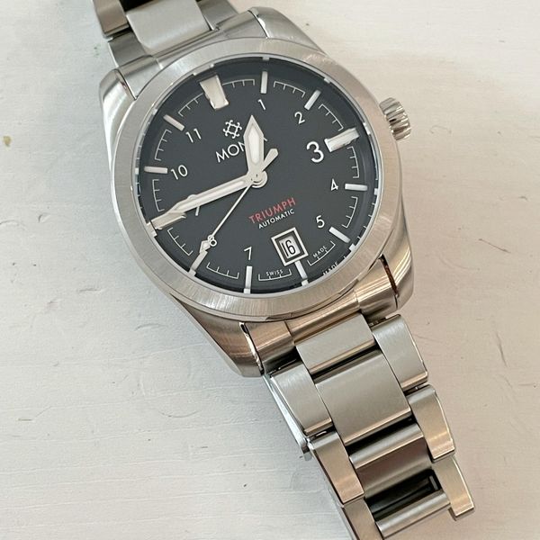 Monta Triumph V2 - Black | WatchCharts Marketplace