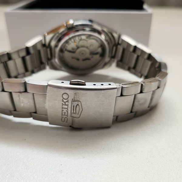 SEIKO 5. Automatic 21 Jewels. SNK601K1. Box and Papers. Fully Working ...
