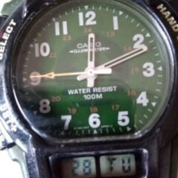 CASIO Forester FT-610 Illuminator green dial Day and date functions ...