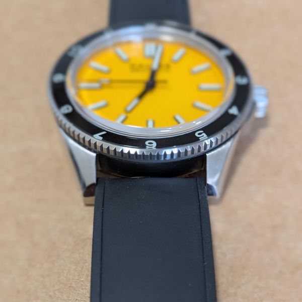 [WTS] Halios Seaforth Series IV - Bahama Yellow dial /Bezel: Sapphire 12-hr/ Titanium ...