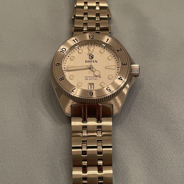 [WTS] Rare Raven Solitude White Dial 12 hr Bezel | WatchCharts