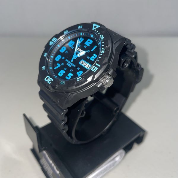 Casio MRW200H Analog 100M Date Display, Black Resin Band - New ...