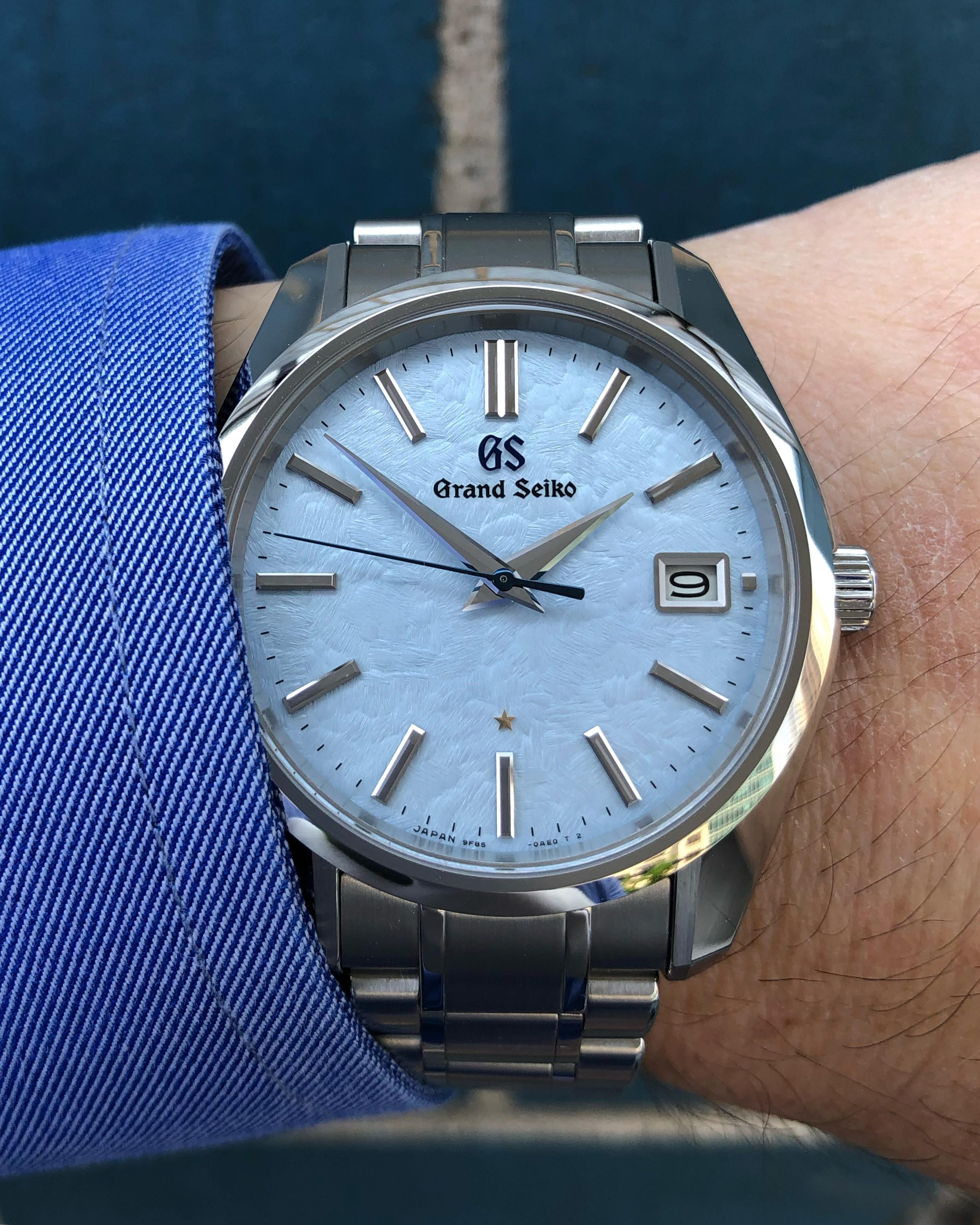 [WTS] Grand Seiko SBGP017 Sea of Clouds Full Set | WatchCharts Marketplace