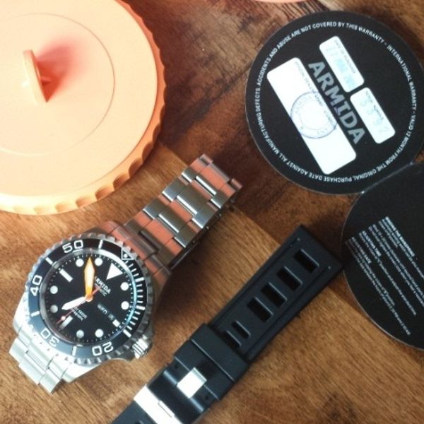 Armida A4 2000m Day Date | WatchCharts