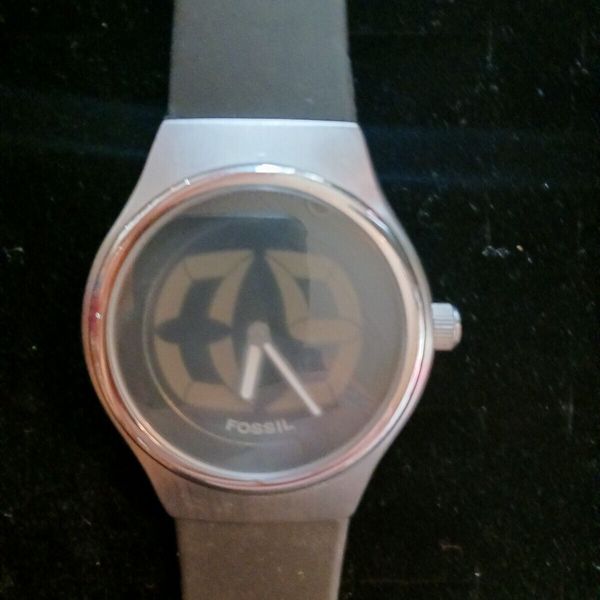 Fossil Big Tic Model Jr-7846 With Rubber Band New Display Model ...