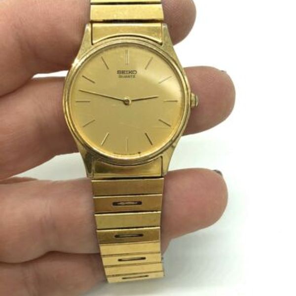 VINTAGE SEIKO QUARTZ GOLD TONE WATCH 6530 6020T | WatchCharts Marketplace