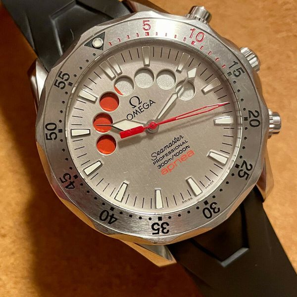 Omega Seamaster Apnea Jacques Mayol 2595.30 On Rubber Strap Omega 3601 ...