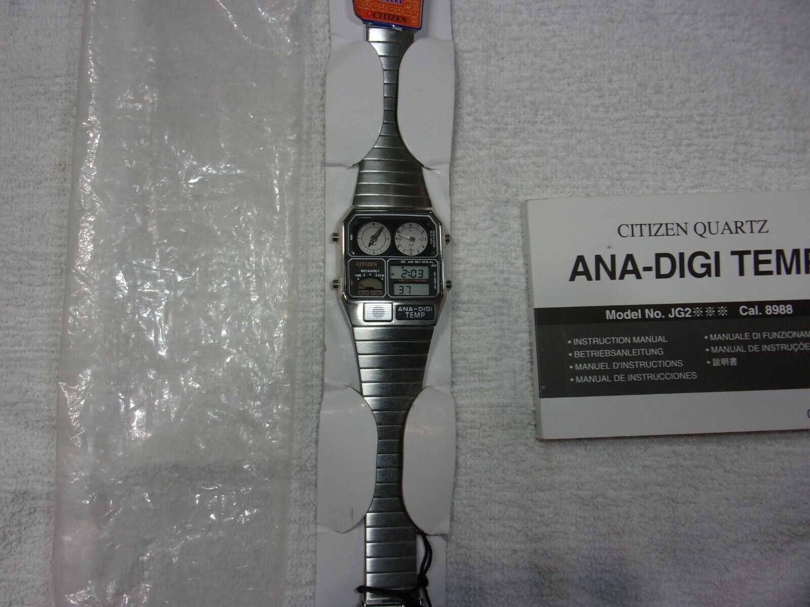 Citizen Ana-digi Thermometer Dual Time JG2000-59F Price, Specs, Market ...