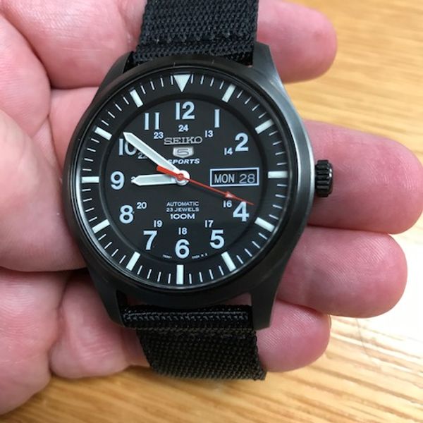 !! SOLD !! : Seiko SNZG17 Automatic | WatchCharts