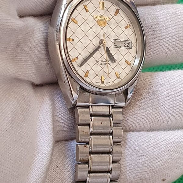 Vintage Seiko 5 Automatic 17 Jewels Stainless Steel Wristwatch White Color Dial | WatchCharts ...