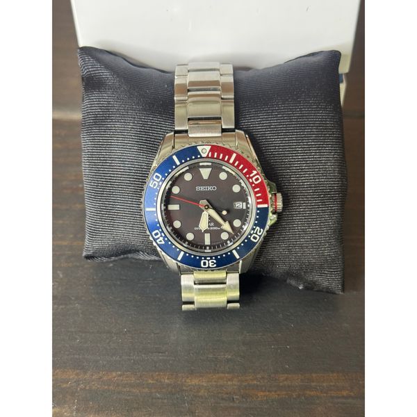Seiko SNE591 Menâ s Prospex Solar Stainless Pepsi Black Dial Diverâ s ...