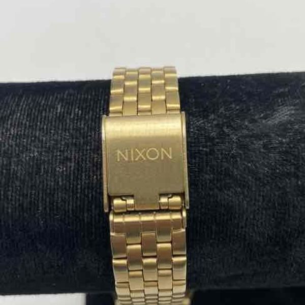 Nixon Mens Gold Tone Analog Display Stainless Steel Case Wristwatches ...