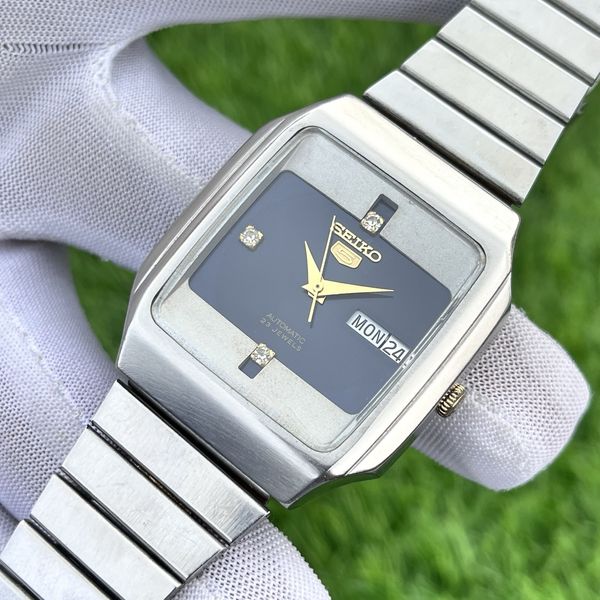 Vintage Seiko 5 Square Shape Case Automatic Japan Made Menâ s Watch Cal ...