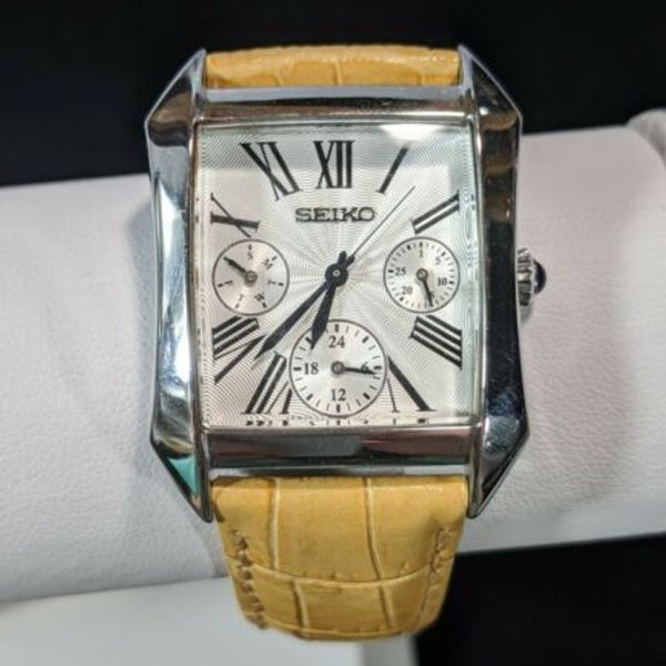 Seiko 5Y89-0AY0 Silver Tone Square Chrono Brown Calf Leather Watch ...