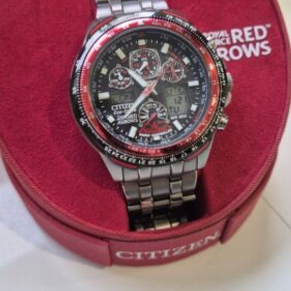 Citizen Red Arrows Skyhawk A.T 47mm Titanium Chronograph Eco-Drive Men ...
