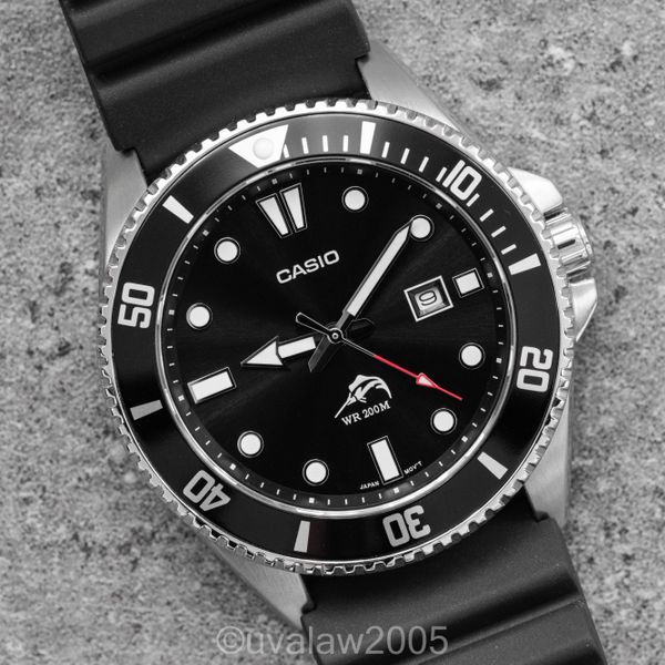 FS: Casio Duro MDV-106, Sapphire Crystal | WatchCharts