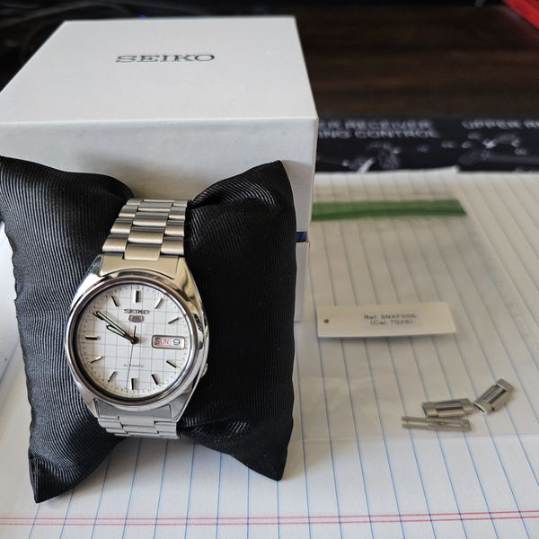 [$120 USD] FS: SEIKO 5 - SNXF05 | WatchCharts Marketplace