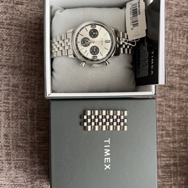 Timex Marlin Chronograph Panda Dial Metal Bracelet Mecaquartz Watch ...