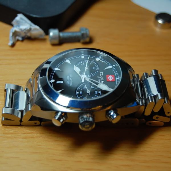 Zodiac Olympus Z02700 SS Chronograph | WatchCharts Marketplace