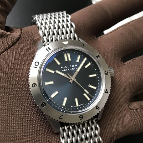 FS: Halios Seaforth Series I Blue Sunburst 12 Hour Bezel | WatchCharts ...