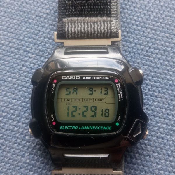 Casio W-740 Module 3231 Vintage Alarm Chronograph Wrist Watch Japan ...