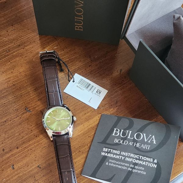FS: LNIB Bulova Surveyor 96B427 Green Dial | WatchCharts Marketplace