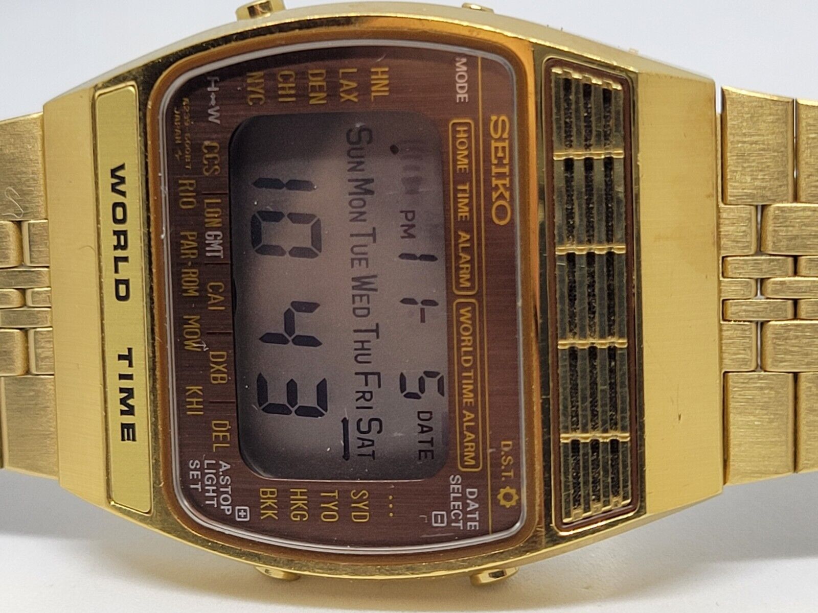 Seiko World Time LCD A239-5020 Price, Specs, Market Insights | WatchCharts