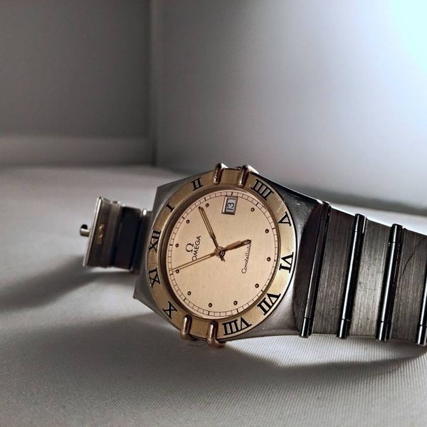 SOLD Omega Constellation Quartz cal. 1438 early 90's - gold bezel with ...