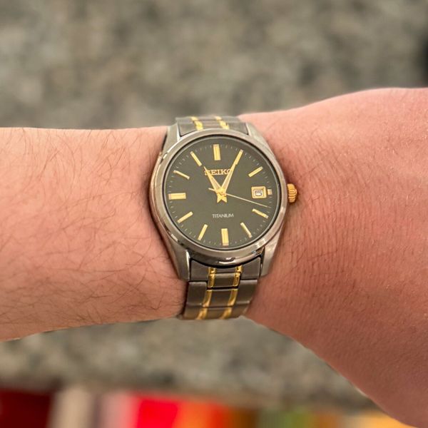 Seiko Essentials Quartz Titanium - Green Dial | WatchCharts Marketplace