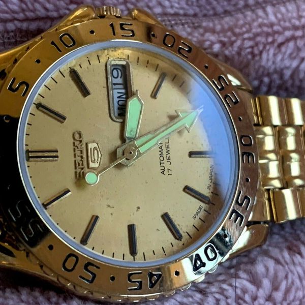 Seiko Diver Gold w/ Gold Dial Mens Mechanical Watch | WatchCharts