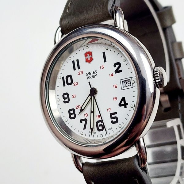 Men's SWISS Watch VICTORINOX SWISS ARMY "Cavalry" 24529 | WatchCharts ...