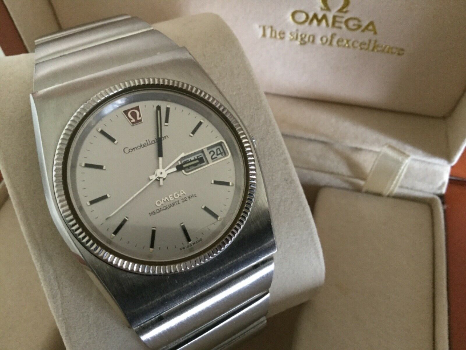 Omega Constellation Megaquartz 32KHz ( Recently Serviced ) | WatchCharts