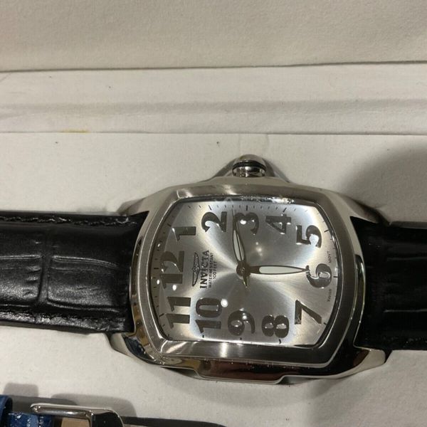 INVICTA WATCH MODEL 5726 Brand New Old Stock / Box and extra Band. NICE ...