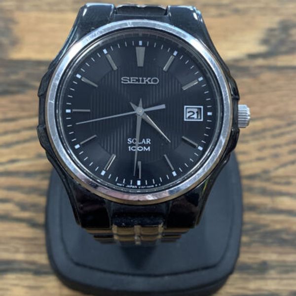 ..SEIKO SOLAR POWERED / QUARTZ WATCH V157-0AE0 Black Silver ...