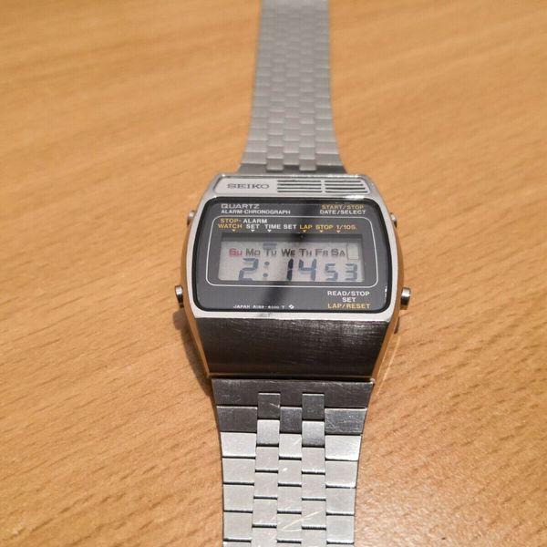 Vintage digital watch SEIKO A159-4000-G Japan | WatchCharts Marketplace