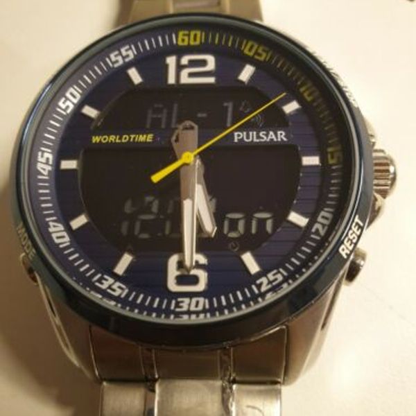 Mens Pulsar N021-X008 Dual Time World Time Chronograph - 100m | WatchCharts