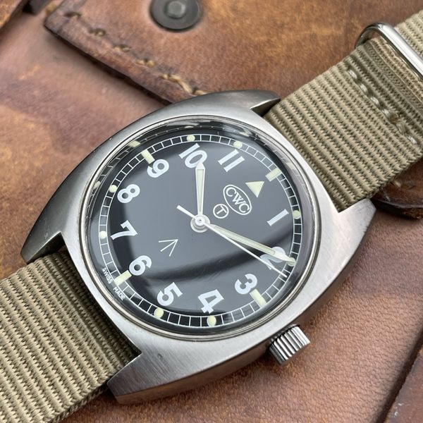 Vintage Mechanical CWC Military Watch. . With Tritium Dial ...