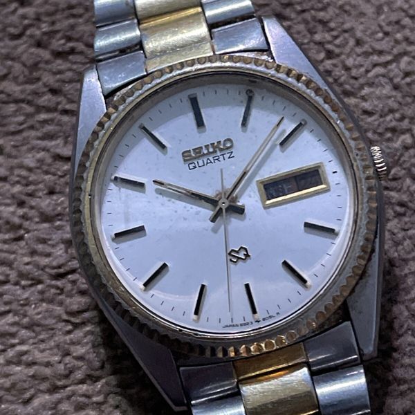 VTG Seiko SQ Watch Men Gold Dial Two Tone Day Date Round 6923-8089 - James Bond | WatchCharts ...